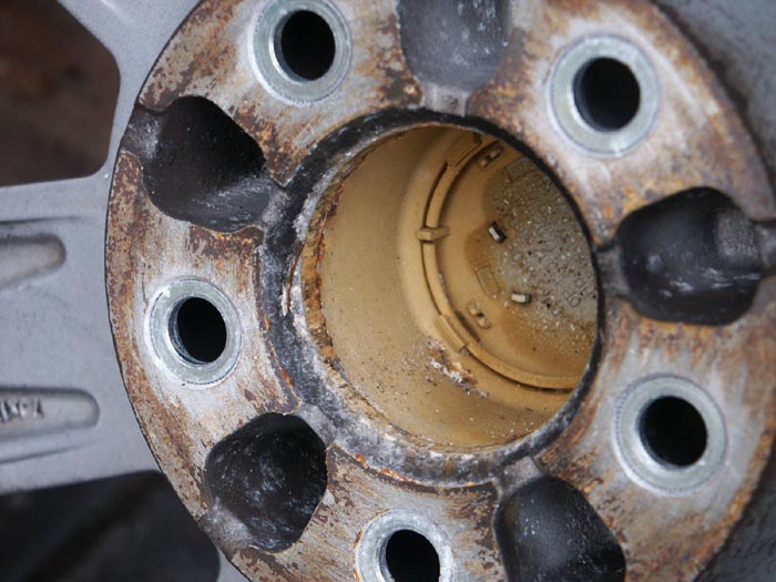 Wheels corroded on to hub